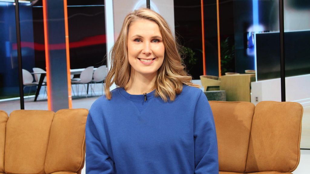 Linda Wiklund teki ensimmäisen sketsihahmonsa Kingi-ohjelmaan – koki ...